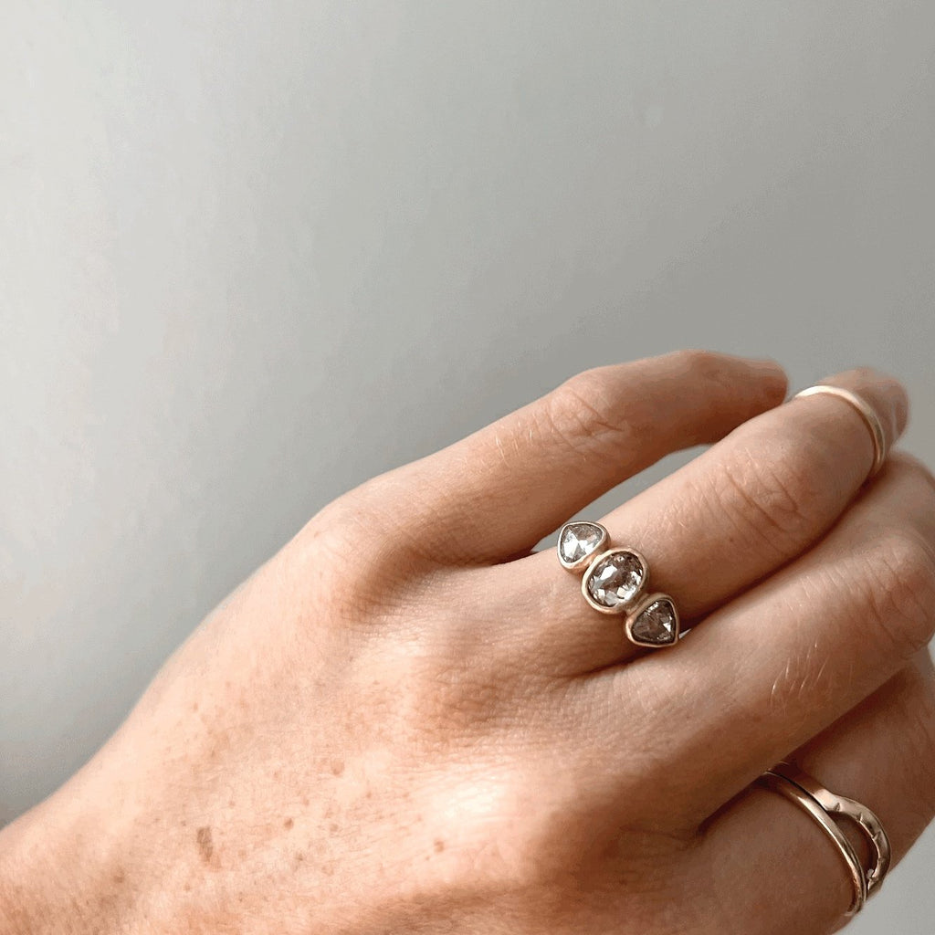 ODETTE – Nell Lorraine